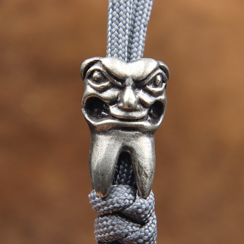 Lucky Wisdom Tooth Bead: Fortunate Paracord with Beads - Beadshub